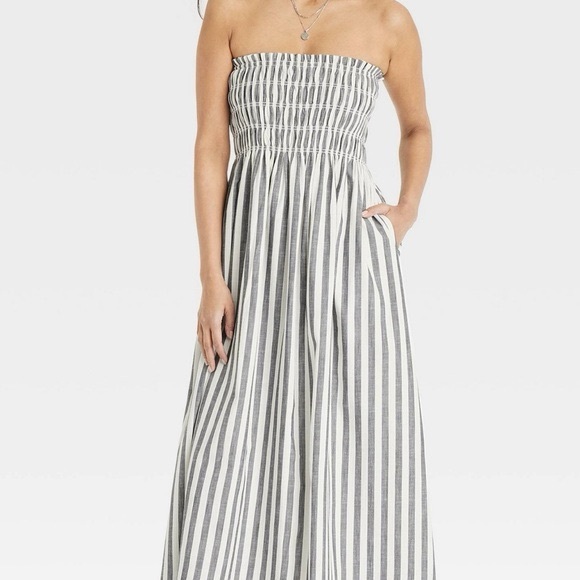 Universal Thread | Dresses | Universal Thread Strapless Maxi Dress ...